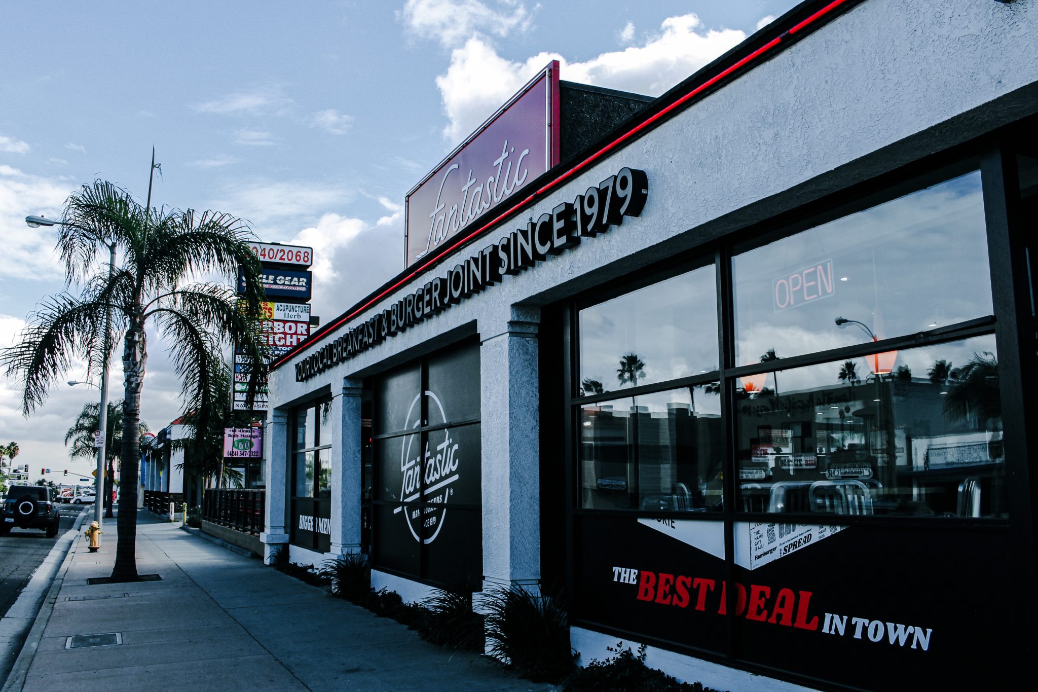 Eat Fantastic – Lomita’s Spot for Fresh Eats